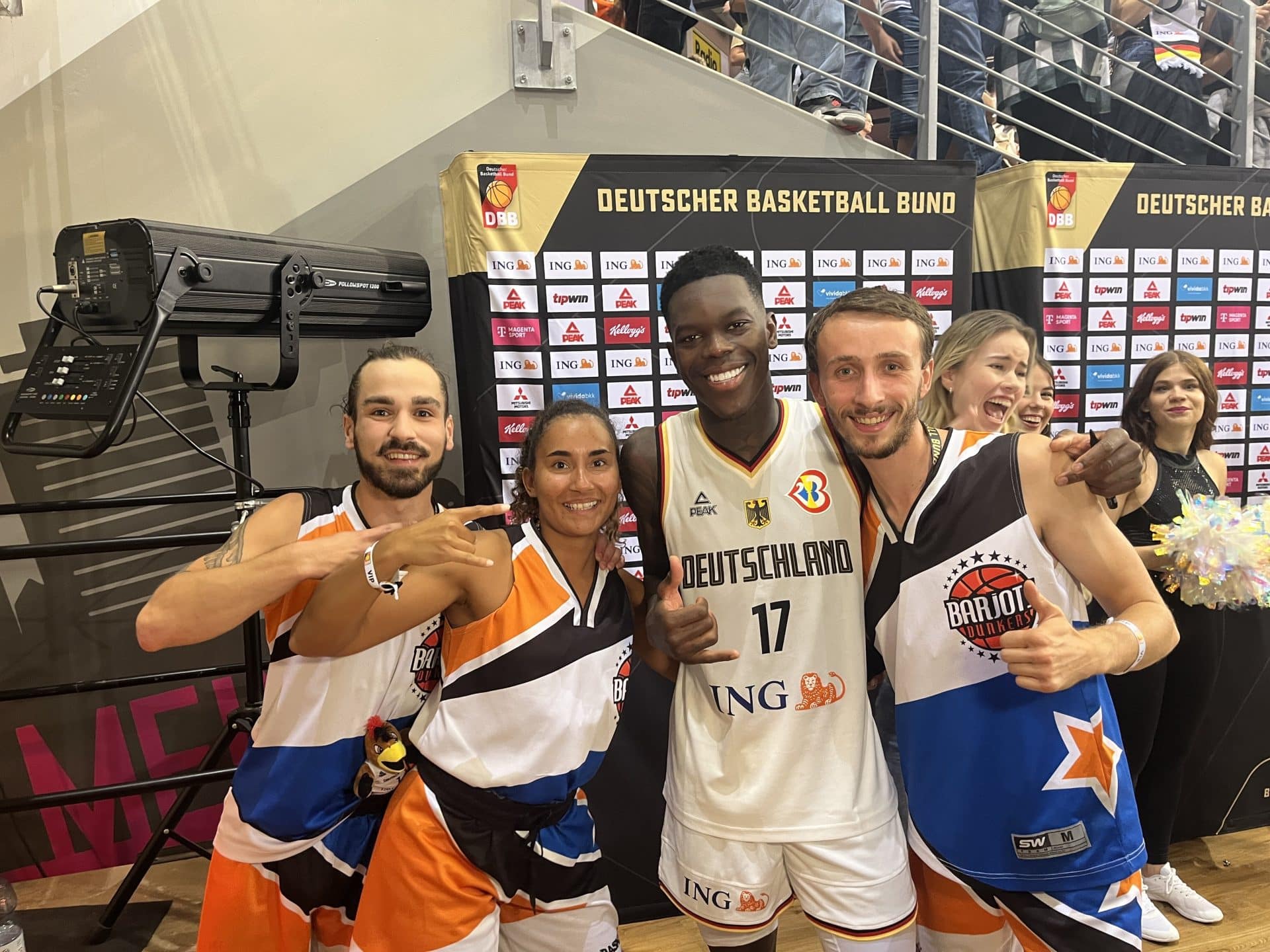 Médias - Barjots Dunkers I équipe de basket acrobatique